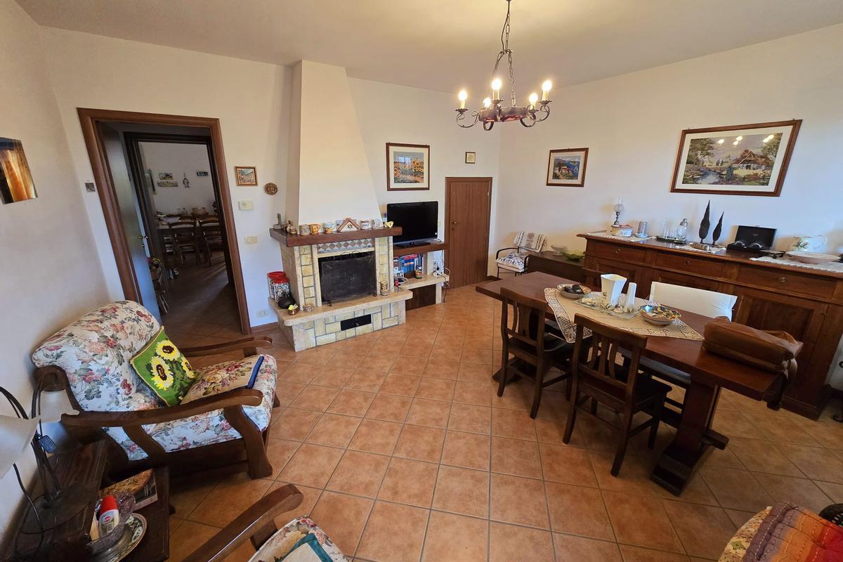 Vendita villetta a schiera 150mq Via della Salle, 56, Pienza | Dove.it Vendita villetta a schiera 150mq Via della Salle, 56, Pienza | Dove.it