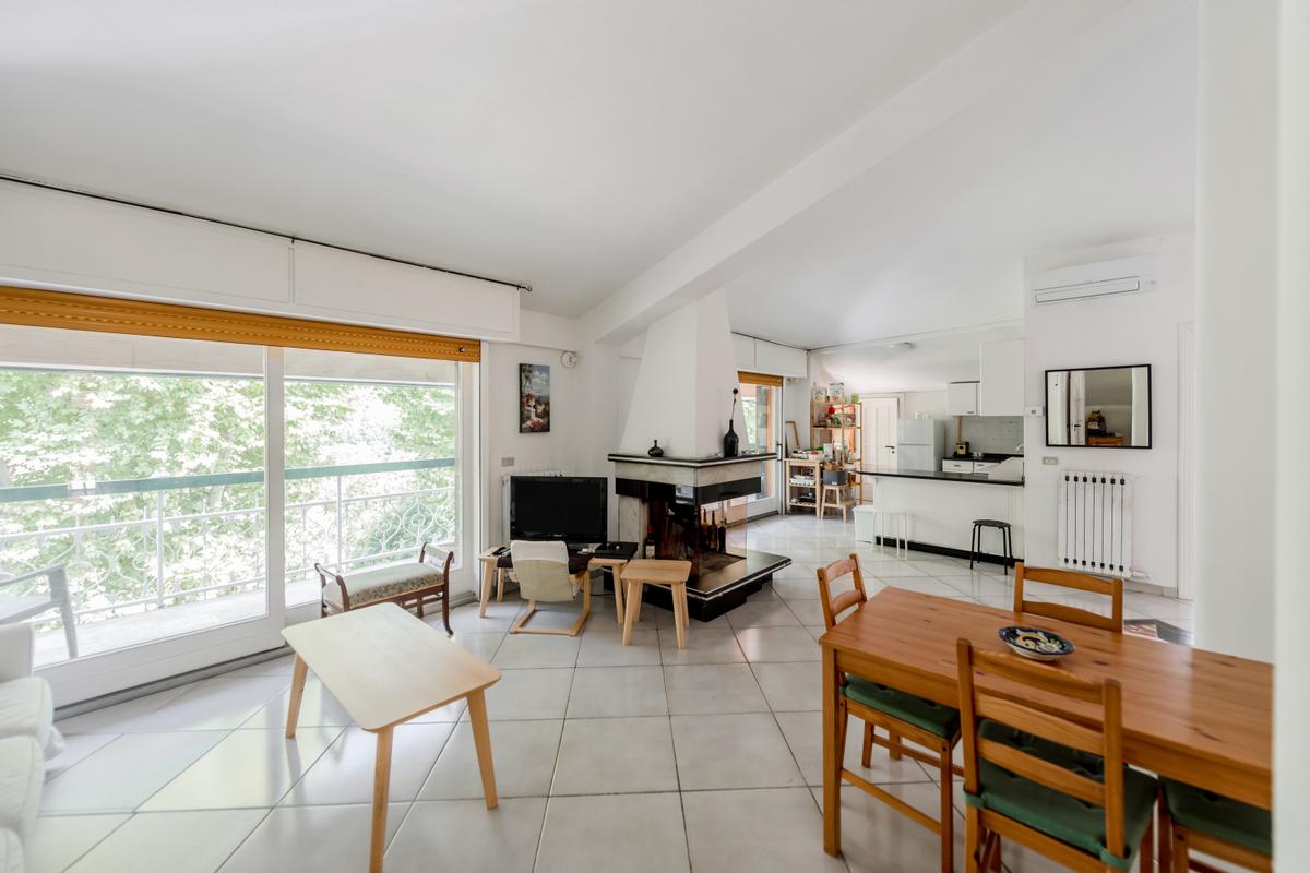 Vendita mansarda 200mq Viale Sandro Pertini, 49, San Potito Ultra | Dove.it