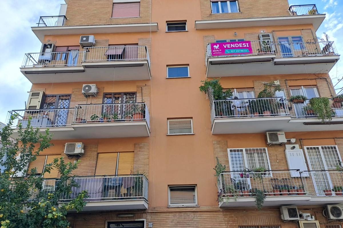 Vendita appartamento 99mq Via degli Storni, 14, Roma | Dove.it